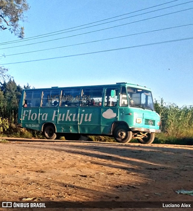 Flora Fukuju 1322 em Piedade por Luciano Alex - ID:9171739 - Ônibus Brasil